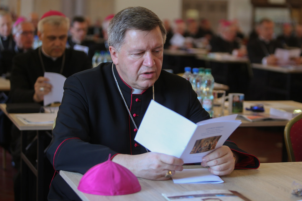 Abp Kupny przyłączył się do akcji „Patron Roku” | eKAI