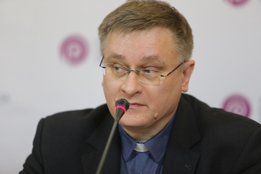 Ks. prof. Majer: nowe przepisy rozszerzają odpowiedzialność za ...