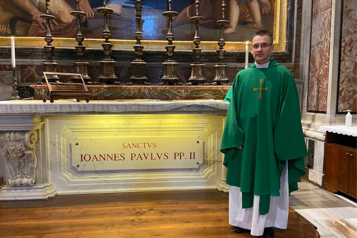 eKAI | Prestiżowa nagroda naukowa dla księdza z Polski | eKAI