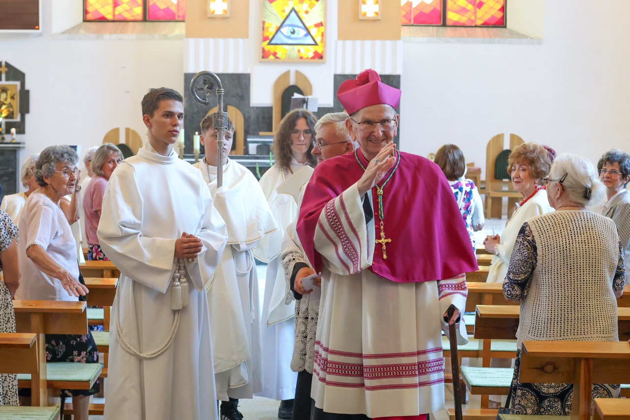 Abp Muszyński w parafii Opatrzności Bożej: staję tu jako świadek ...
