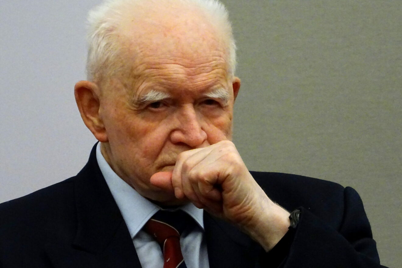 Prof. Adam Strzembosz laureatem Nagrody Orła Jana Karskiego | eKAI