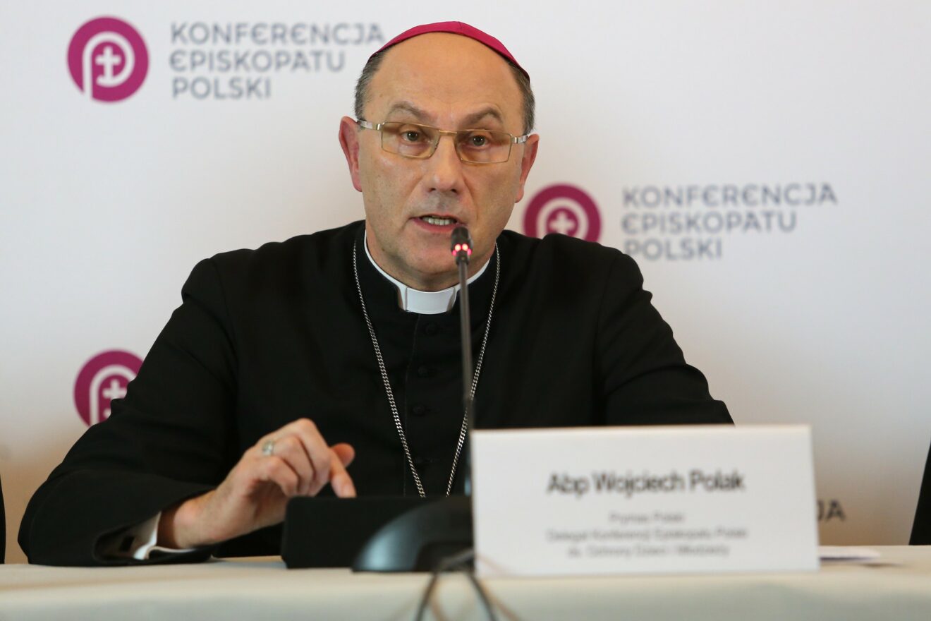 Prymas Polak nie będzie już odpowiedzialny za stworzenie komisji ds. wykorzystywania seksualnego ...