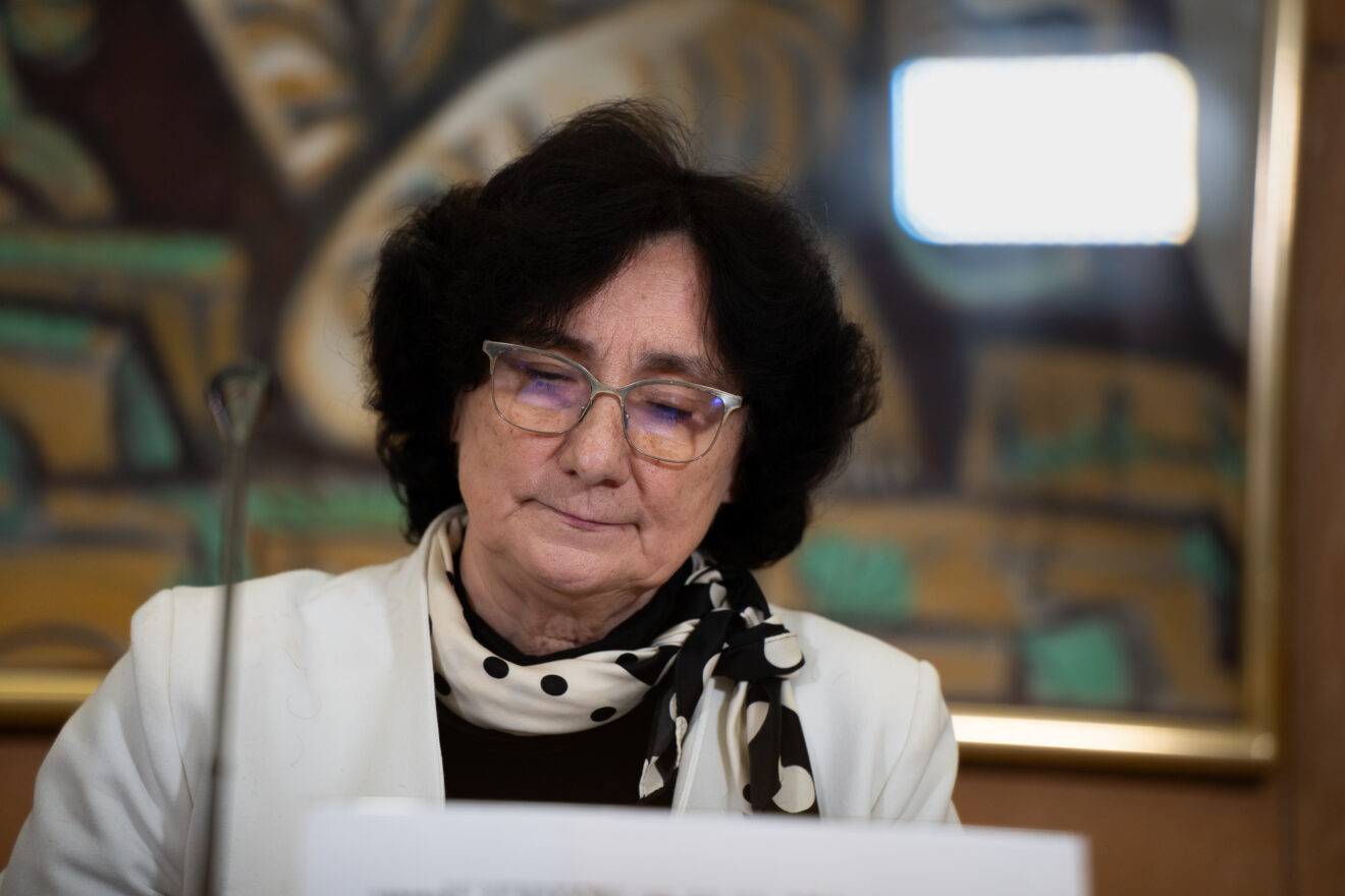 Prof. Maria Ryś: trzeba przywrócić małżeństwu i rodzinie należne im ...