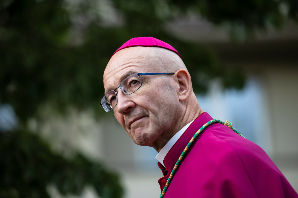 Abp Galbas: najpiękniejszym logo miłości nie jest serce przebite ...