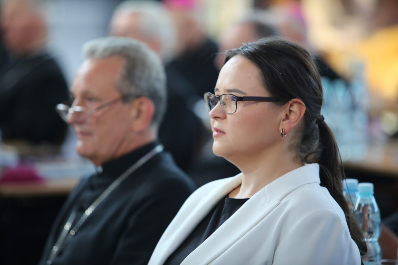 Dr Jóźwik: katecheza parafialna winna być przestrzenią formacji i ...
